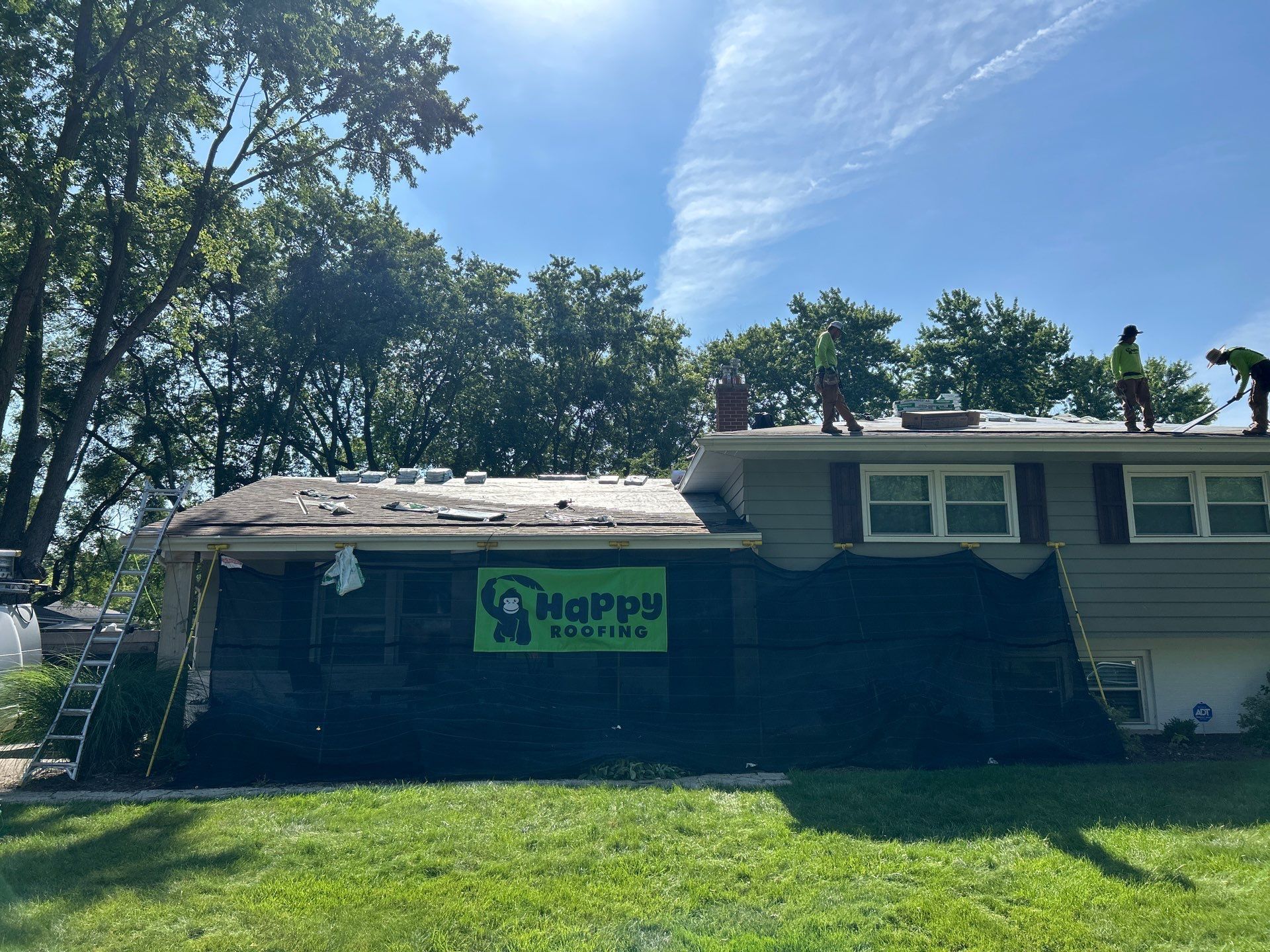 What It's Like to Work With Happy Roofing? — What to Expect When You ...